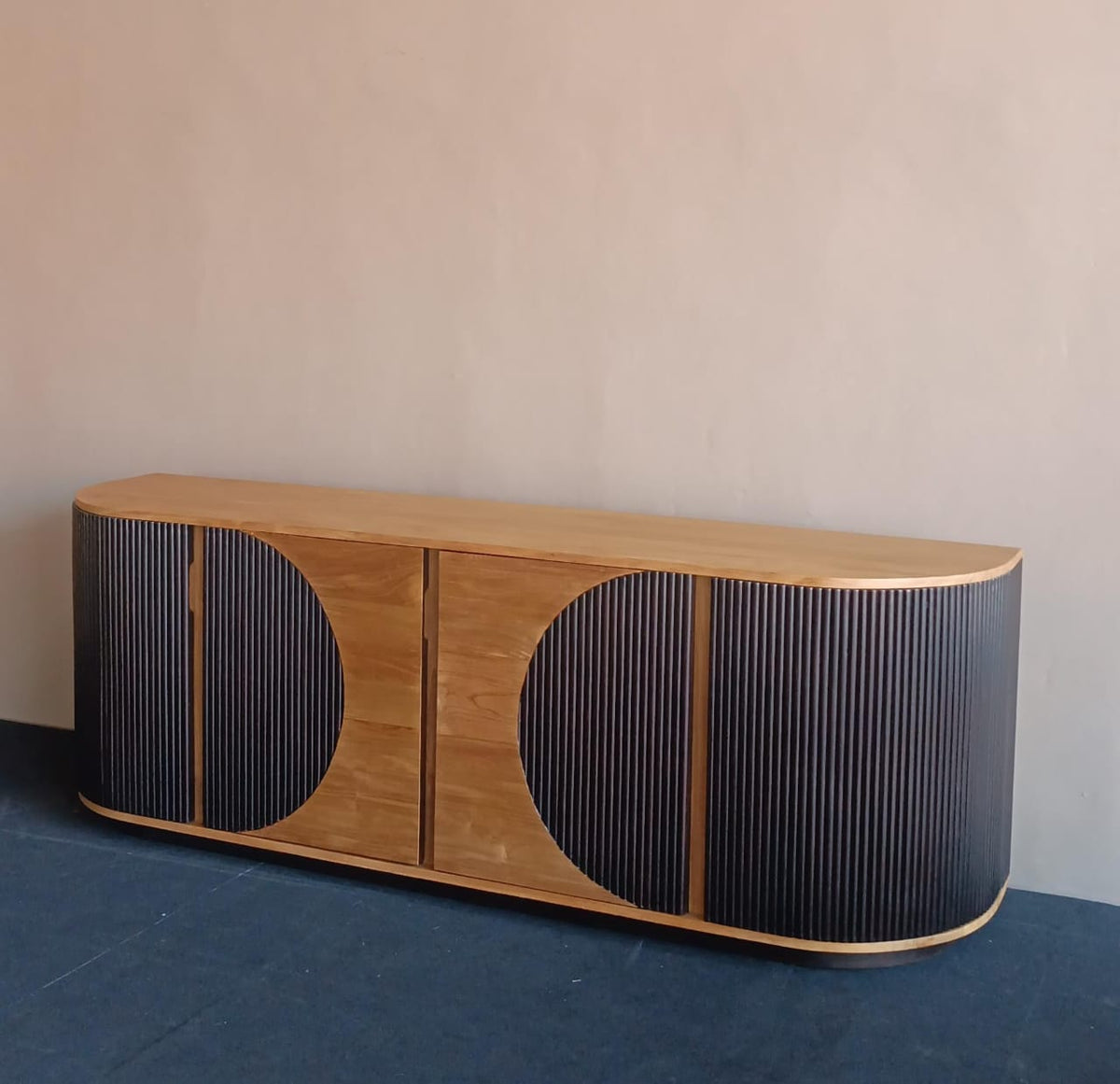 Laras Sideboard – Rooma SG